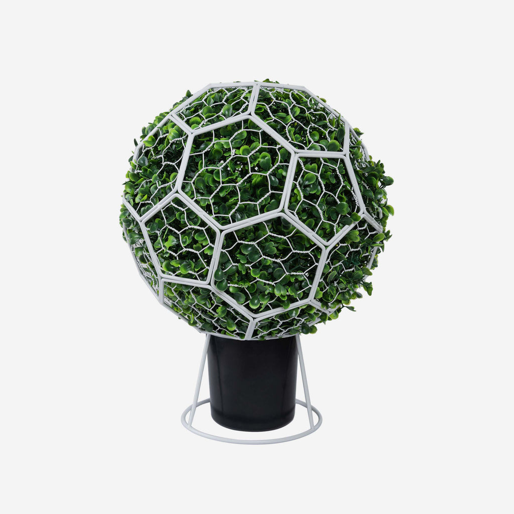 Scotland Ball Topiary Frame With Leaves FOCO | UK
